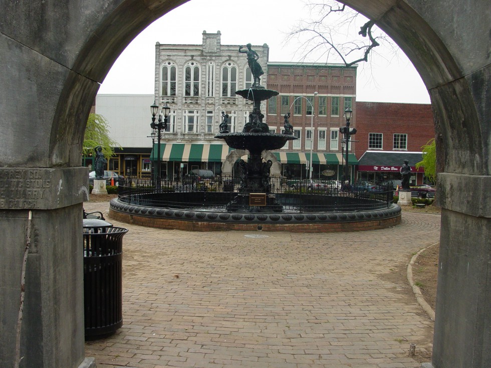 Sidewalk Repairs at Fountain Square Park - Bowling Green, Kentucky ...